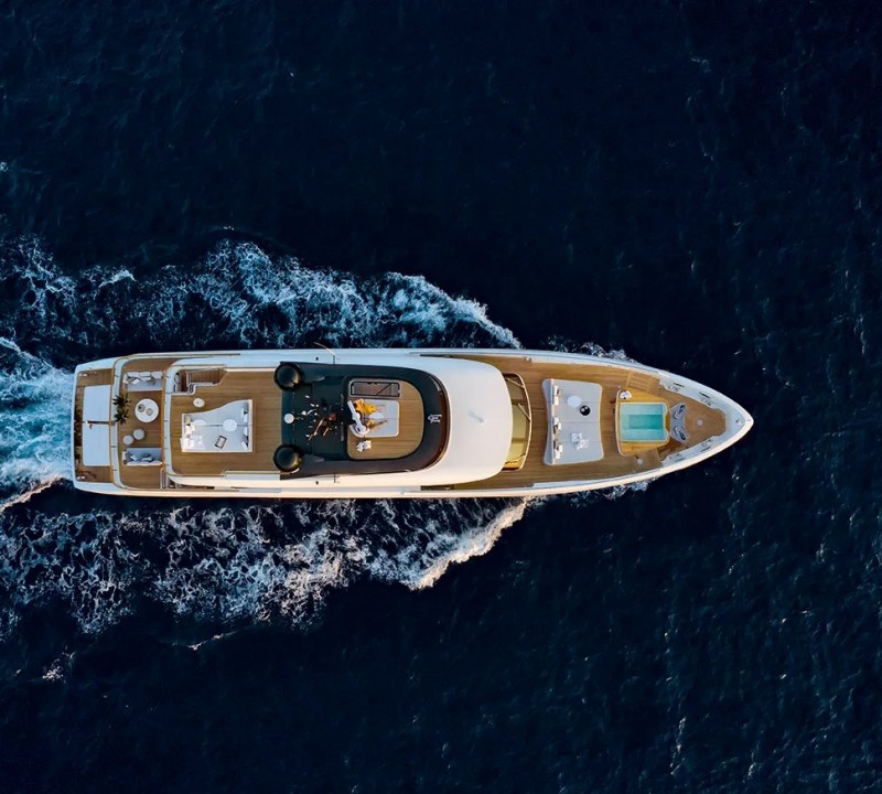 37M BENETTI SUPERYACHT Yacht Charter Details, Benetti | CHARTERWORLD Luxury Superyachts